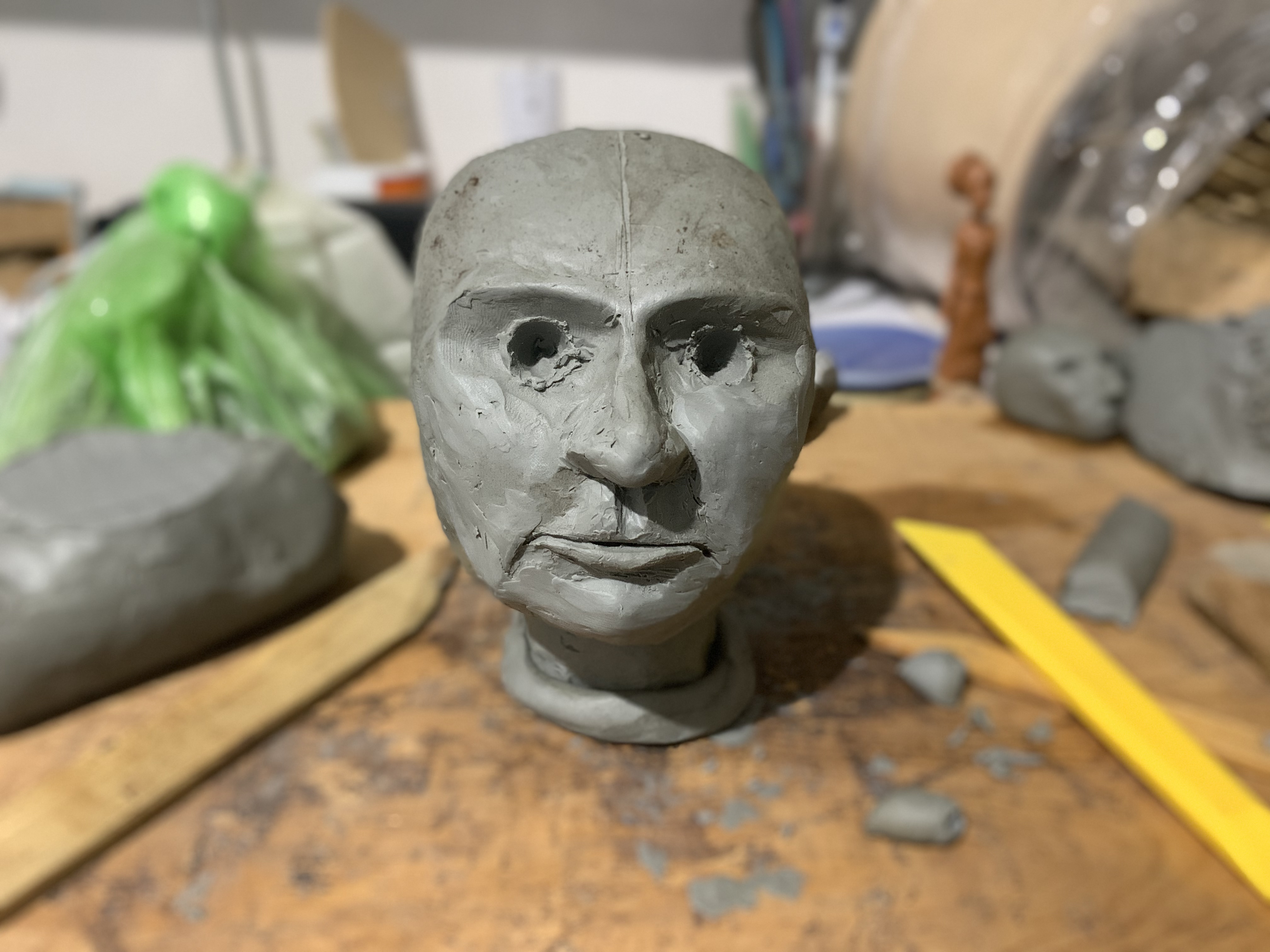 Art/Ceramics – Daniel Ulloa